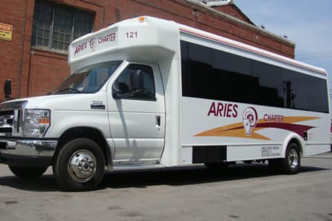 Minibus Rental - Coach Bus Rental - Chicago Trolley Rental